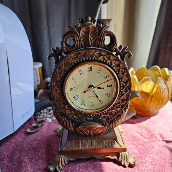 Old world table clock